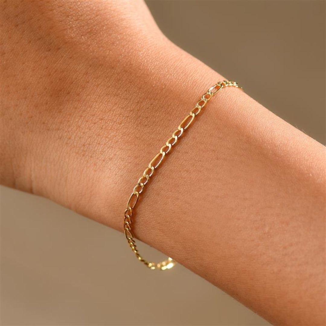 Gold Essential Figaro Gold Bracelet – RachelGalley
