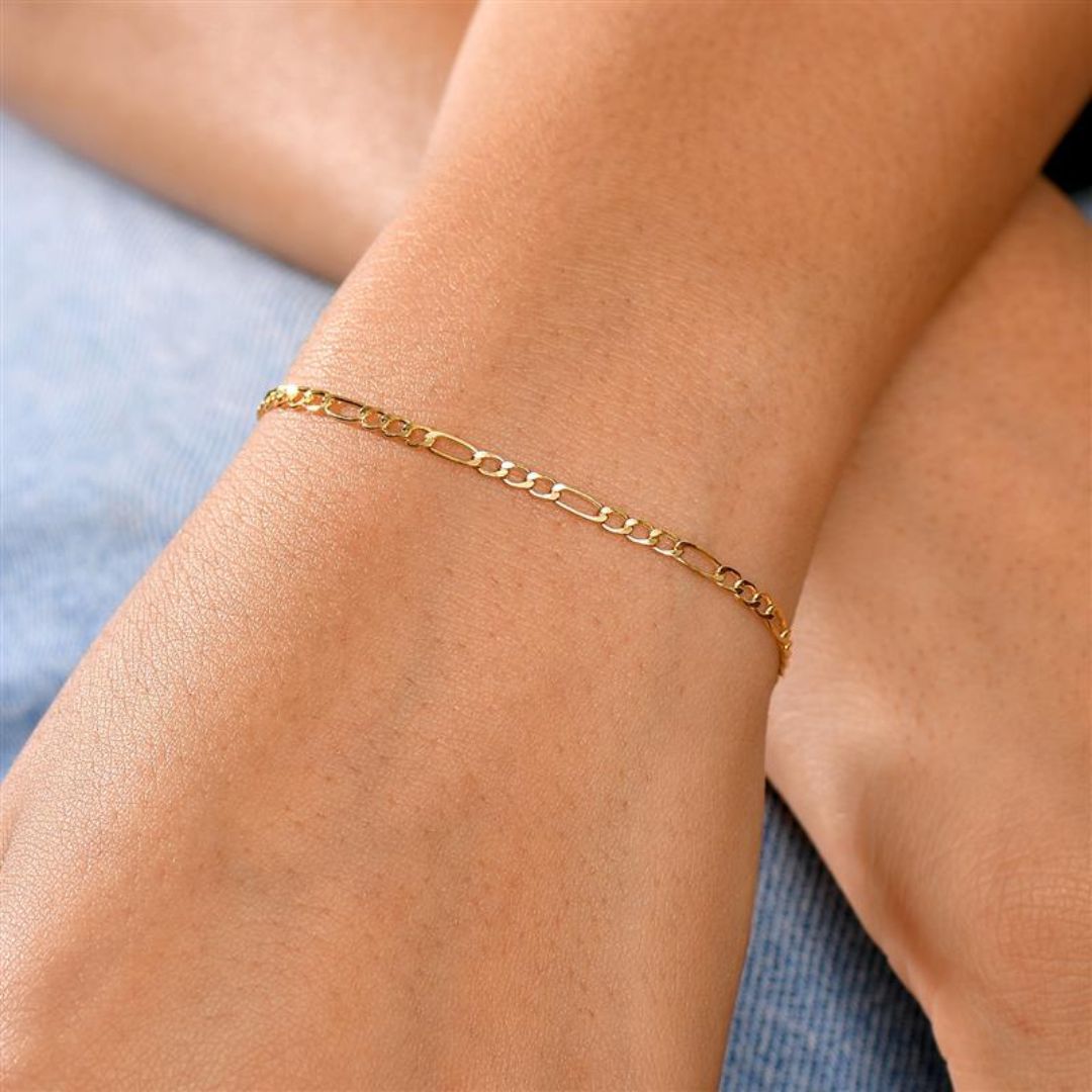 Gold Essential Figaro Gold Bracelet – RachelGalley